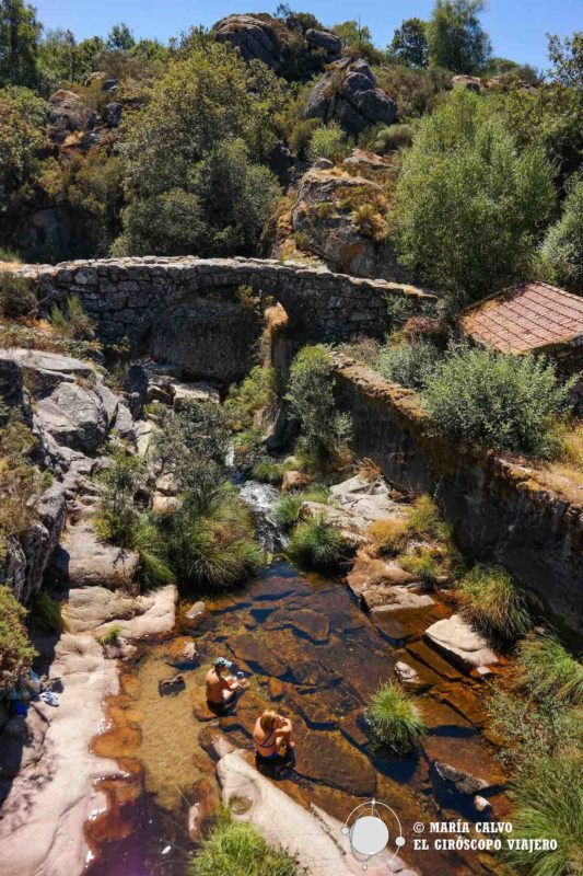 El Castillo de Castro Laboreiro. Parque Nacional de Peneda-Gerês ...